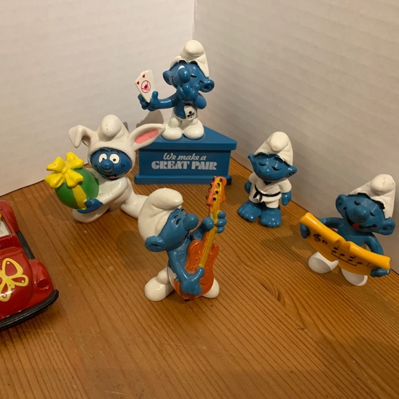 Smurf | Toys | Vintage Smurf Figures Set Including Surfette Dicast ...